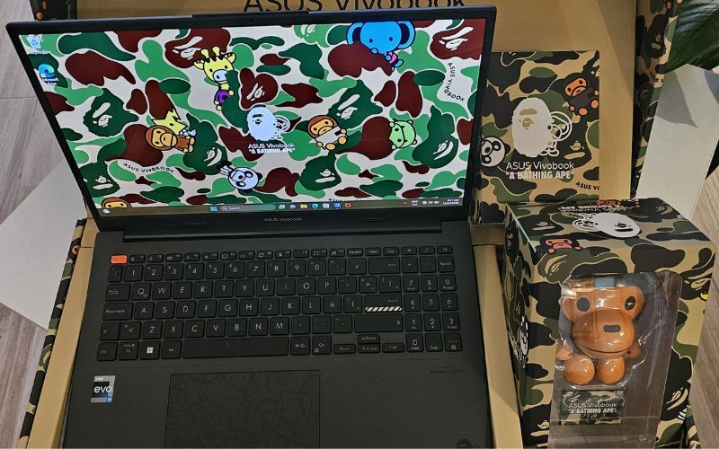 Asus presentó en Colombia su Vivobook S 15 OLED BAPE Edition